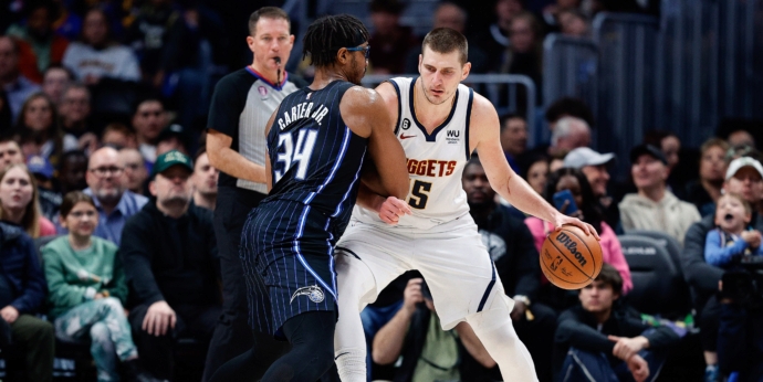 Nikola Jokic's late three-pointer lifts Nuggets past Magic 119-116