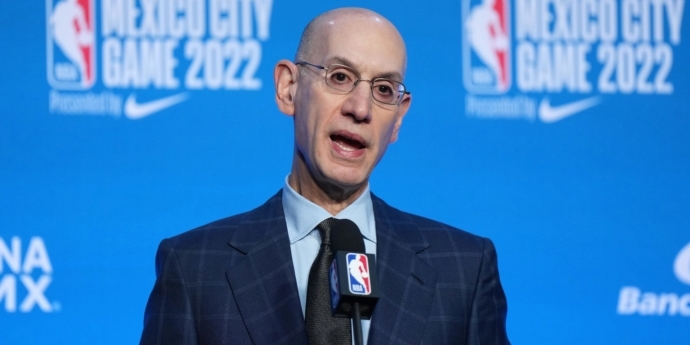 Silver, Macron meet to discuss goals with NBA back in Paris